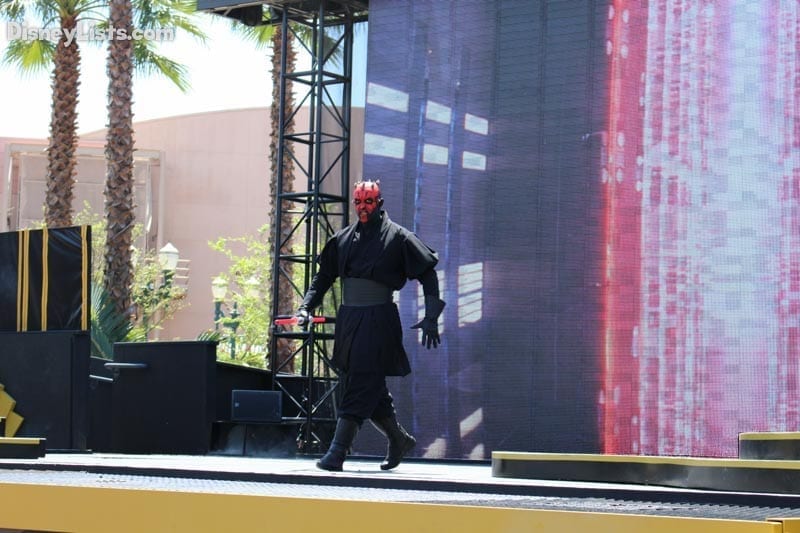 Star Wars Stage Show Darth Maul-1 – DisneyLists.com