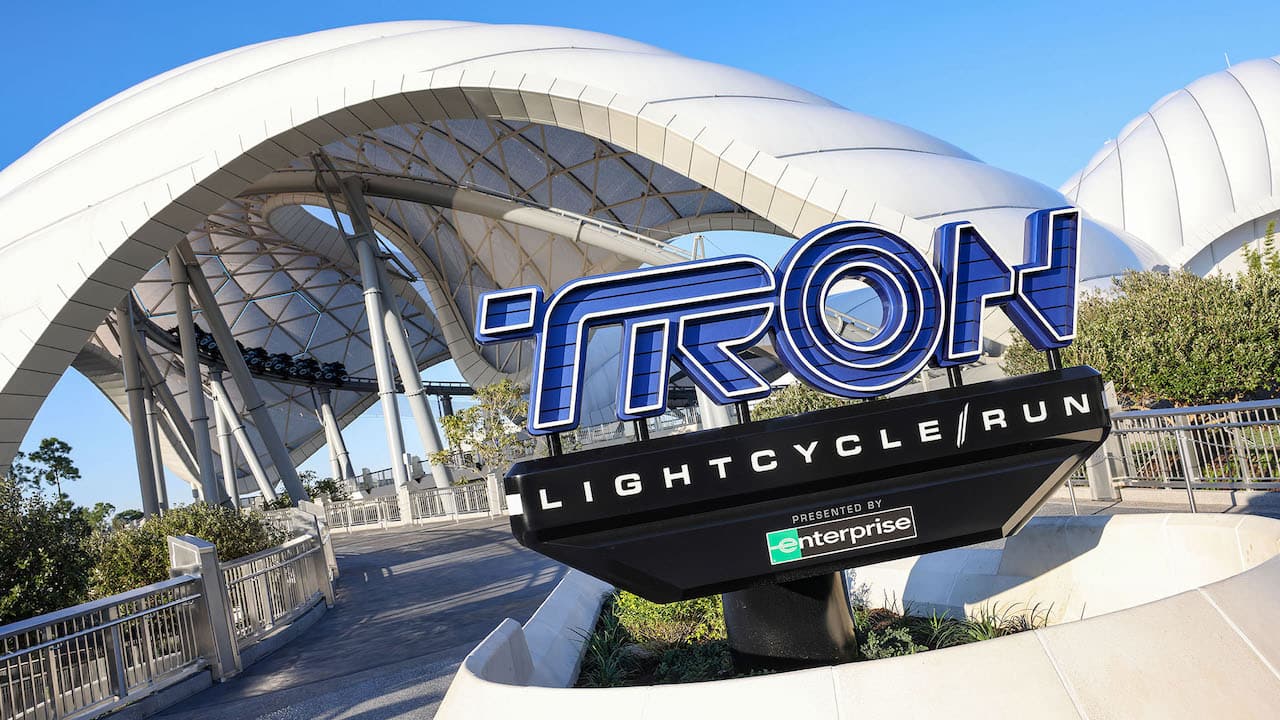 TRON Lightcycle / Run: Everything You Need to Know About the Story ...
